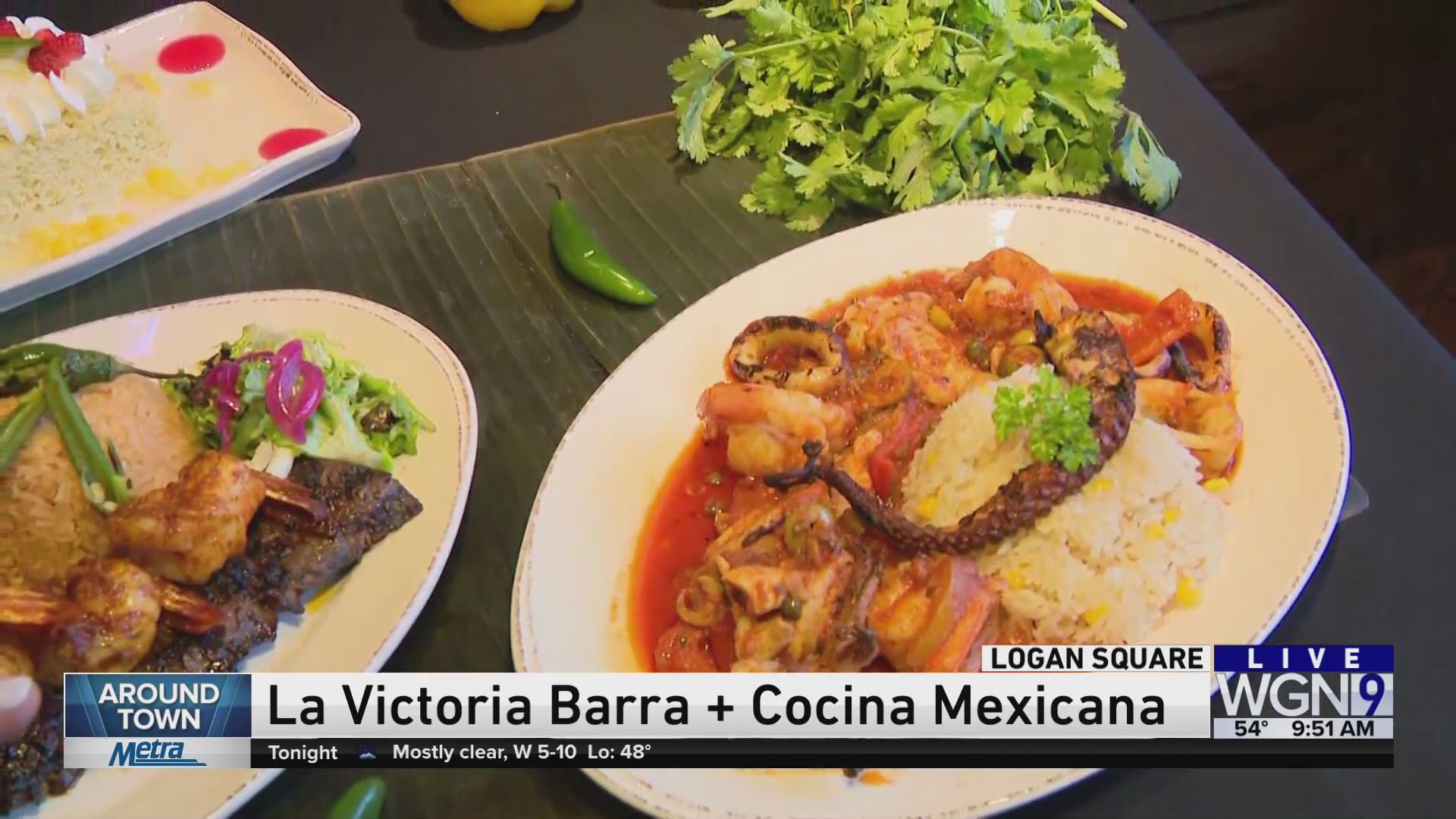 Around Town – La Victoria Barra + Cocina Mexicana – WGN-TV