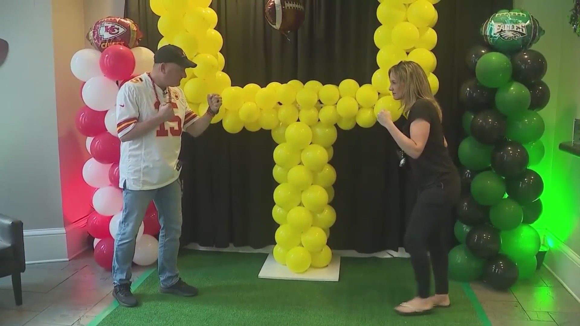 House Divided: Wife an Eagles fan, husband cheers for Chiefs in NOLA ...
