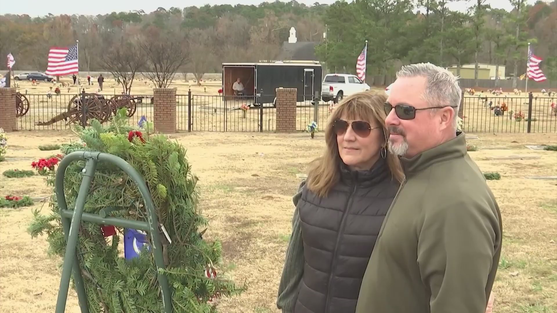 Hoover man honors MIA father with wreath laying – CBS 42