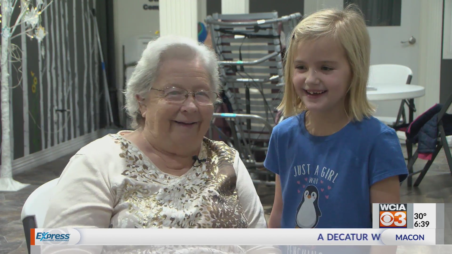Spreading joy with holiday crafts: Meet the girls volunteering with ...