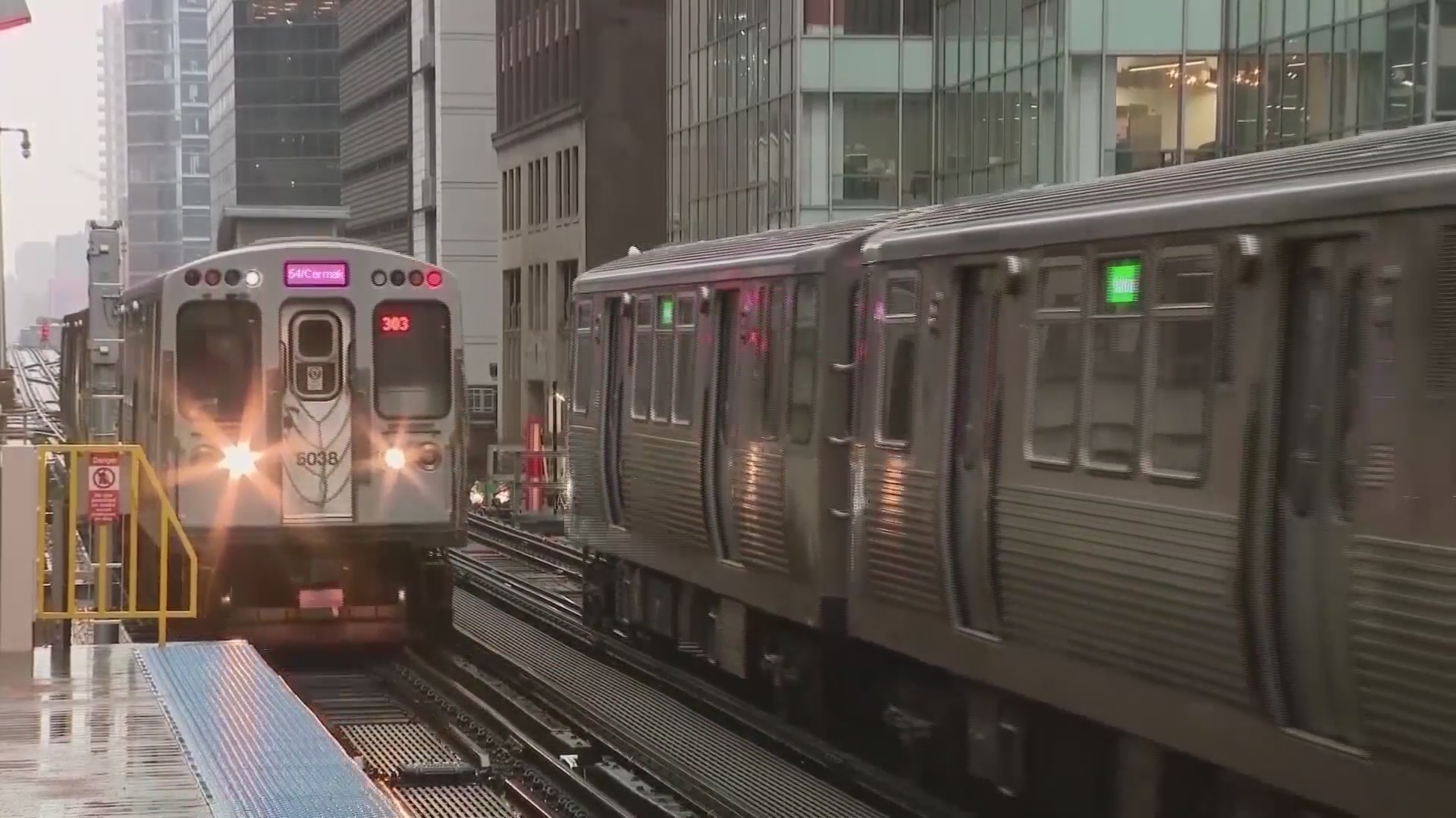 CTA trains not running on Loop elevated tracks this weekend due to ...