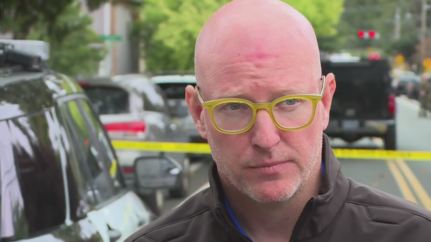 Woman dead, SWAT team searching for suspect in SE Portland – KOIN.com