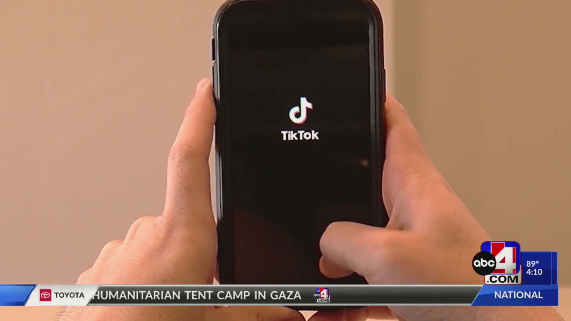 Federal judge temporarily blocks Utah social media law aimed at ...