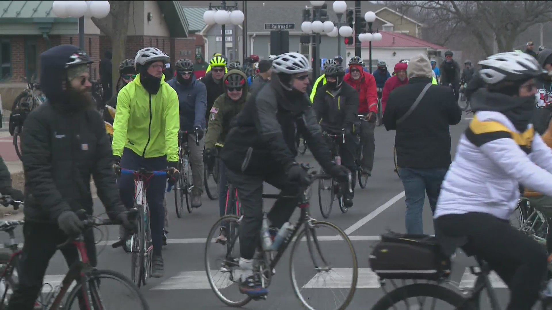 Riders brave the chill for 48th annual BRR Bike Ride – who13.com