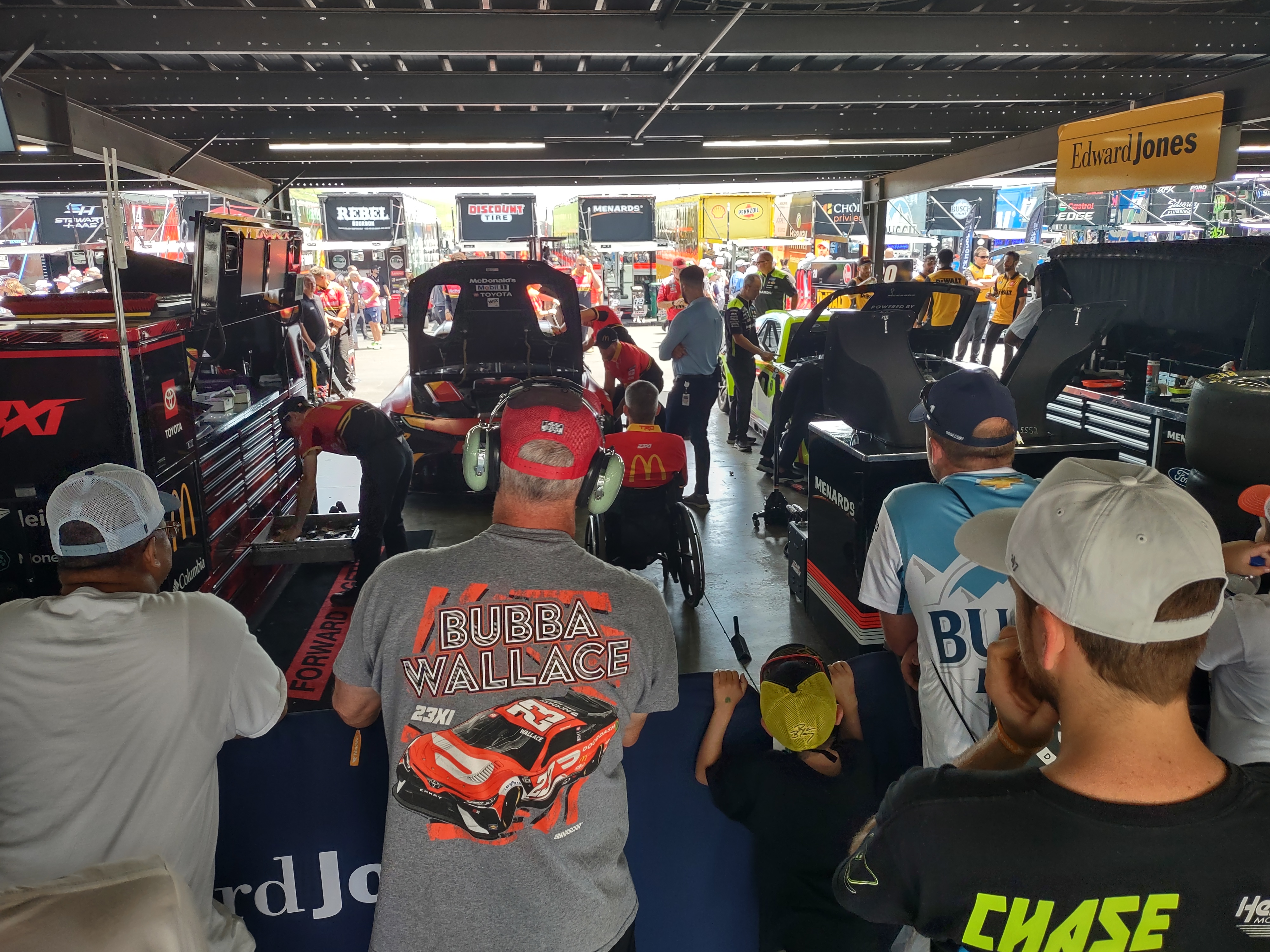 Enjoy Illinois 300 gives fans a closer look at NASCAR racecar setup ...