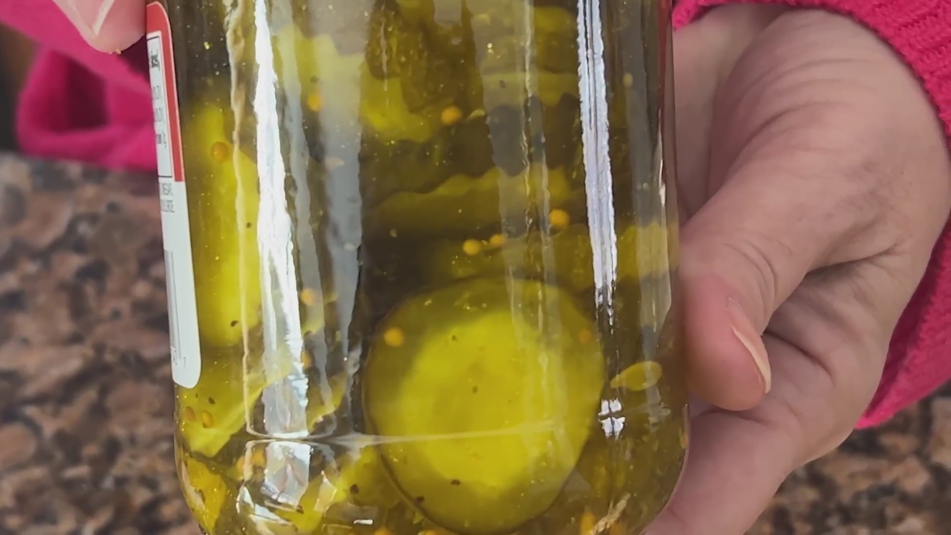 Know the difference between craft glitter and edible glitter if making ...