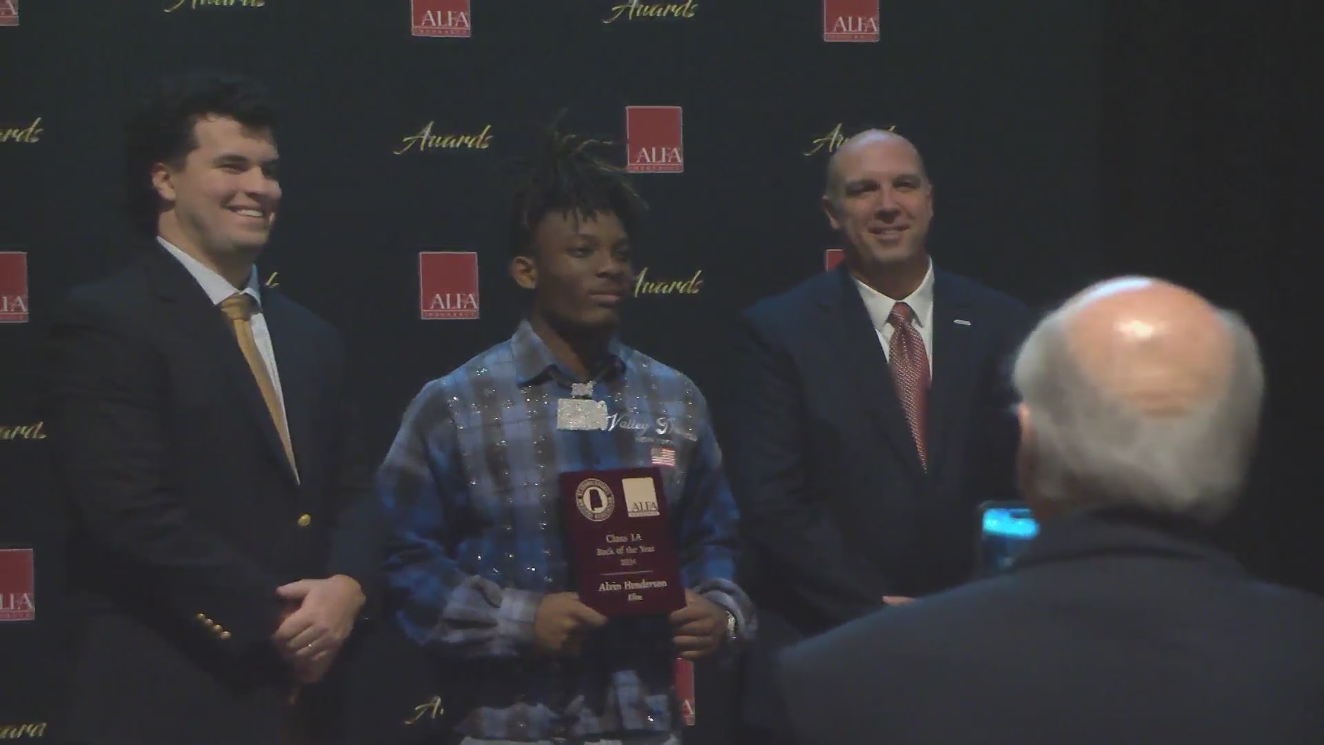 Alvin Henderson wins third-straight 1A back of the year honor – WDHN ...