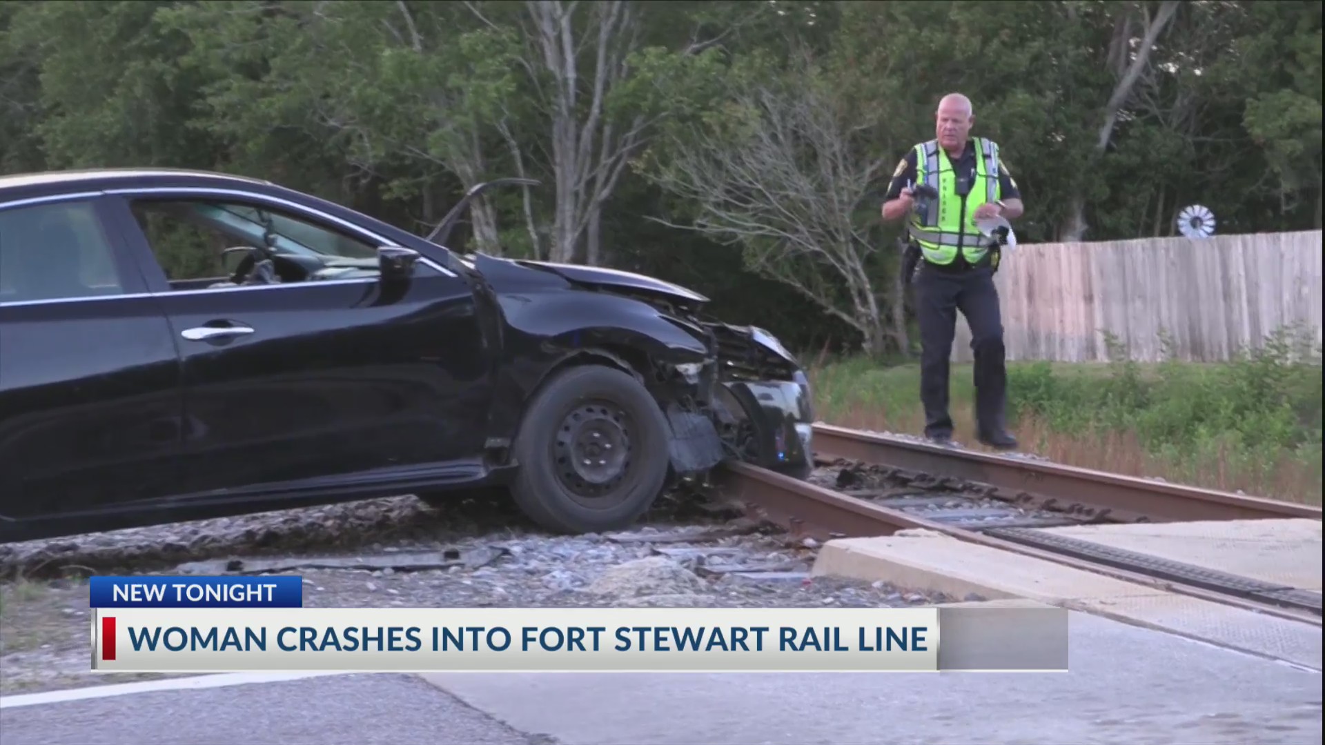 Fort Stewart railroad damaged after car crash – WSAV-TV