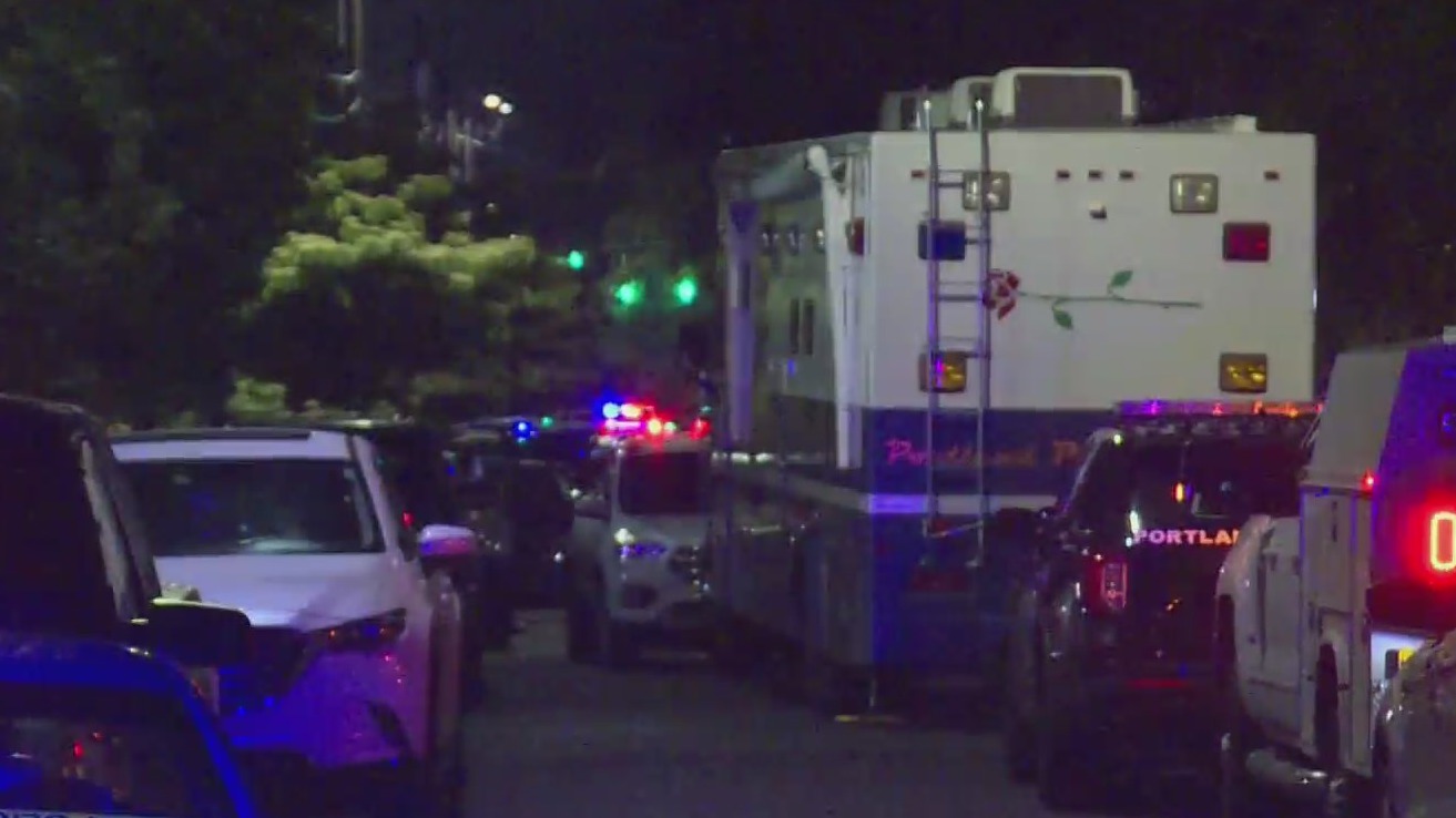 Woman dead in Hazelwood shooting identified, suspect in custody – KOIN.com