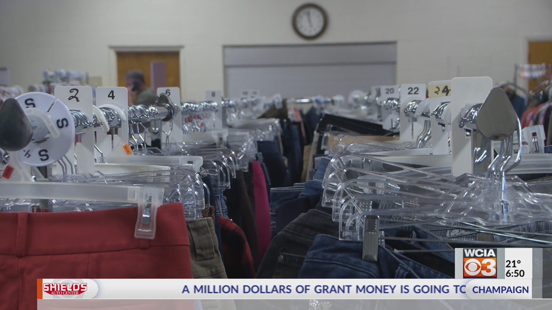 Rantoul nonprofit provides free clothes to community – WCIA.com