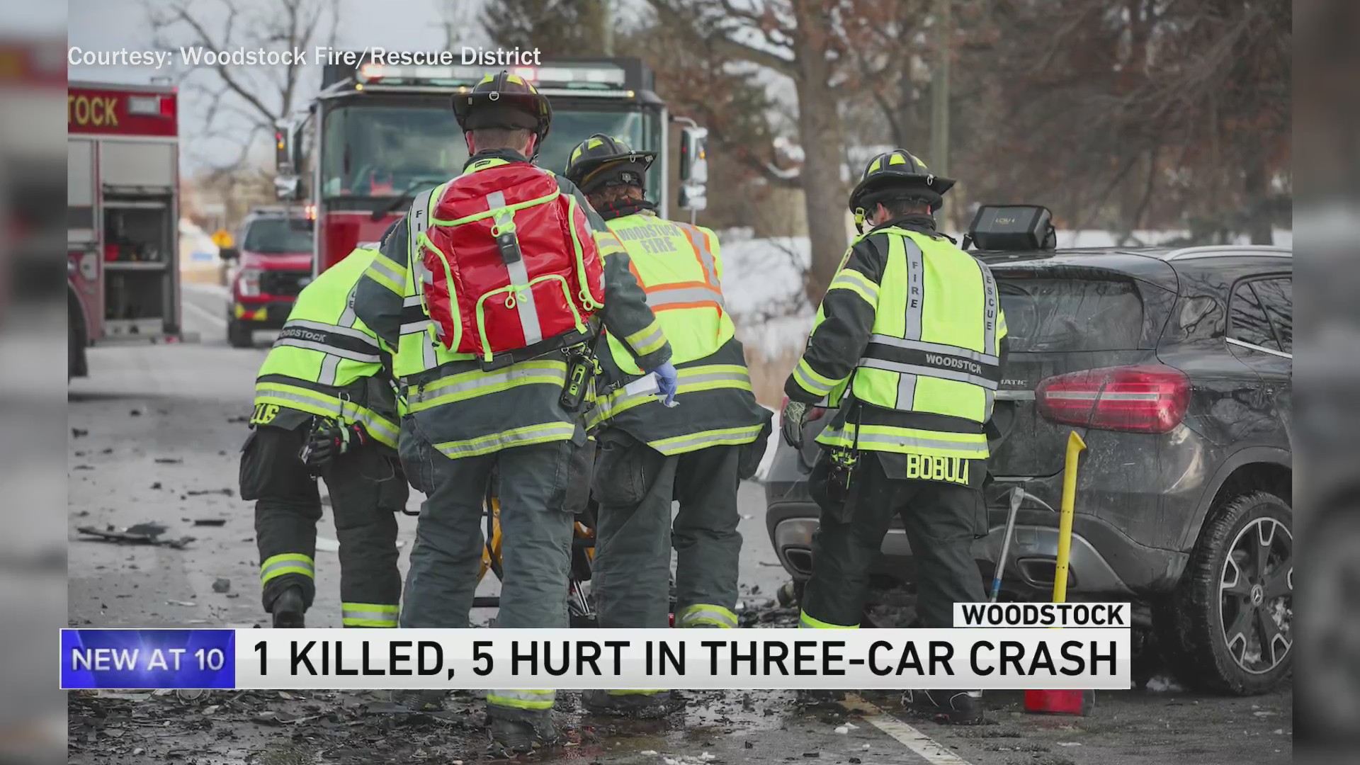 1 killed, 5 injured in three-car crash in Woodstock – WGN-TV