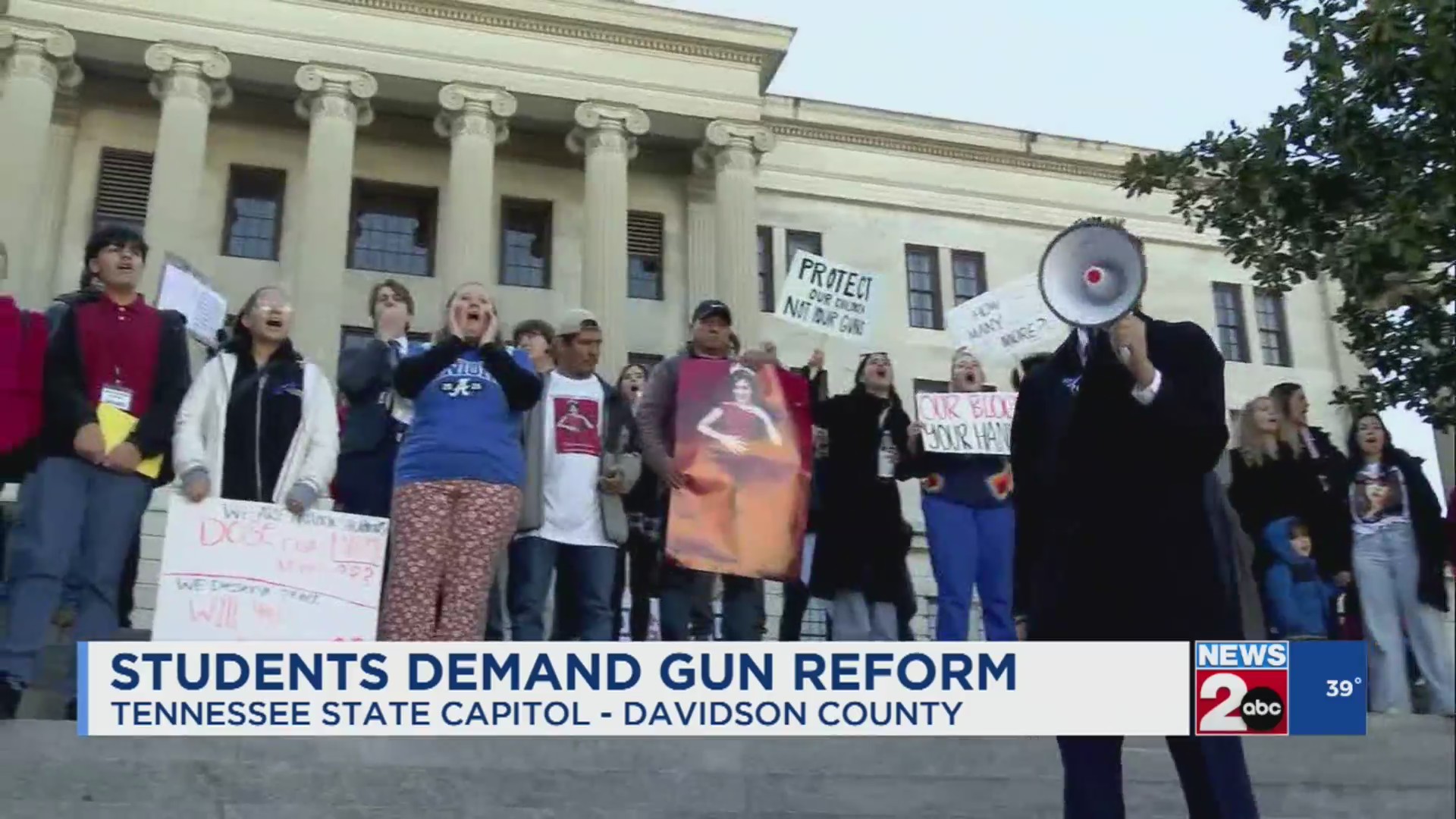 Students demand gun reform – WKRN News 2