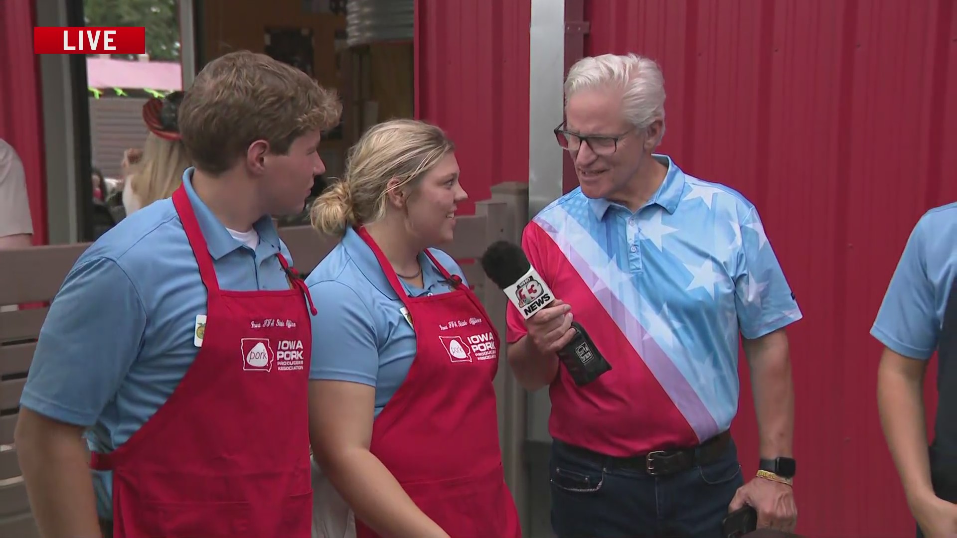 Ed Wilson live at Iowa State Fair talking with FFA volunteers at Pork ...