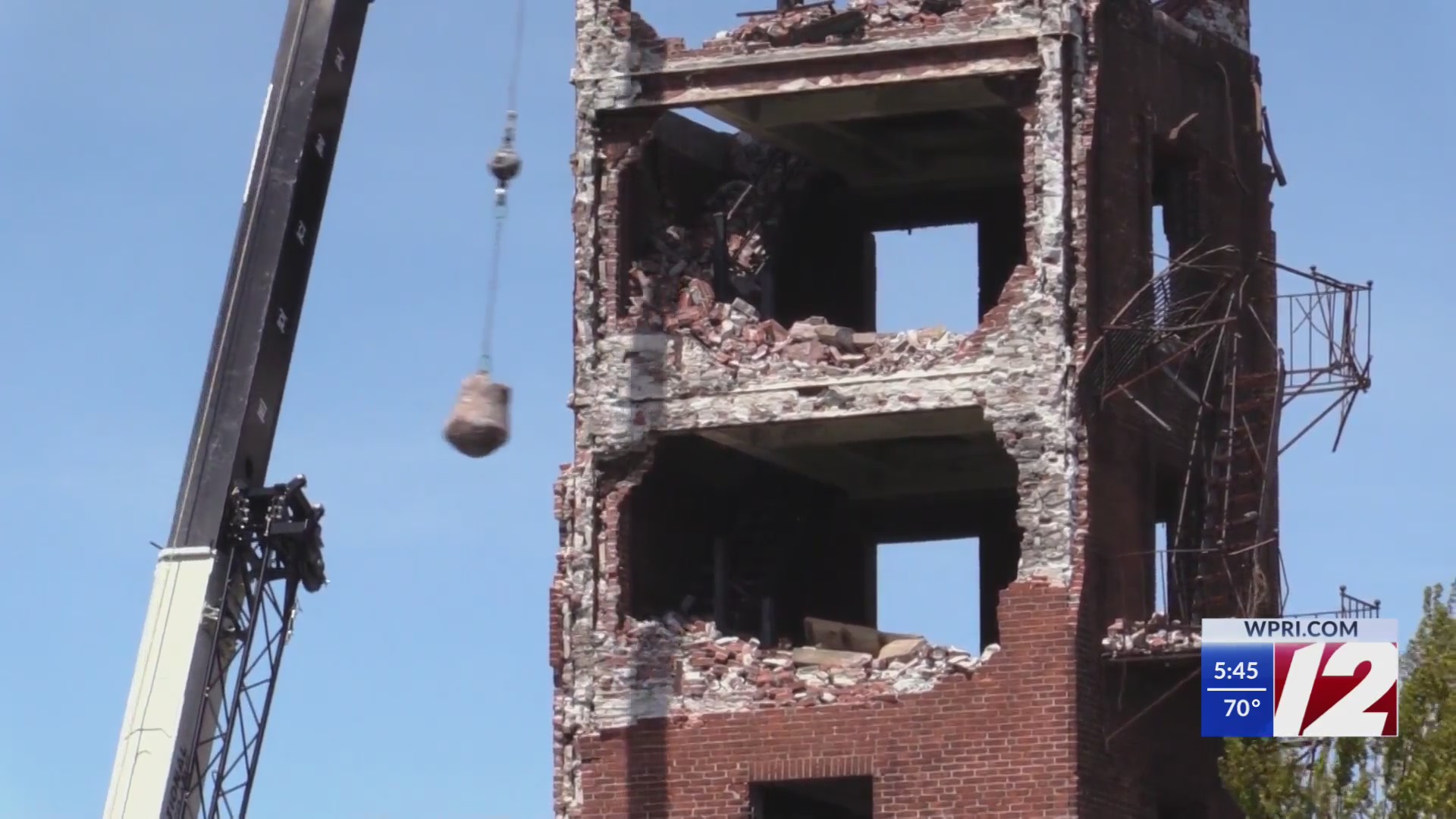Demolition of Providence firefighter training tower underway – WPRI.com