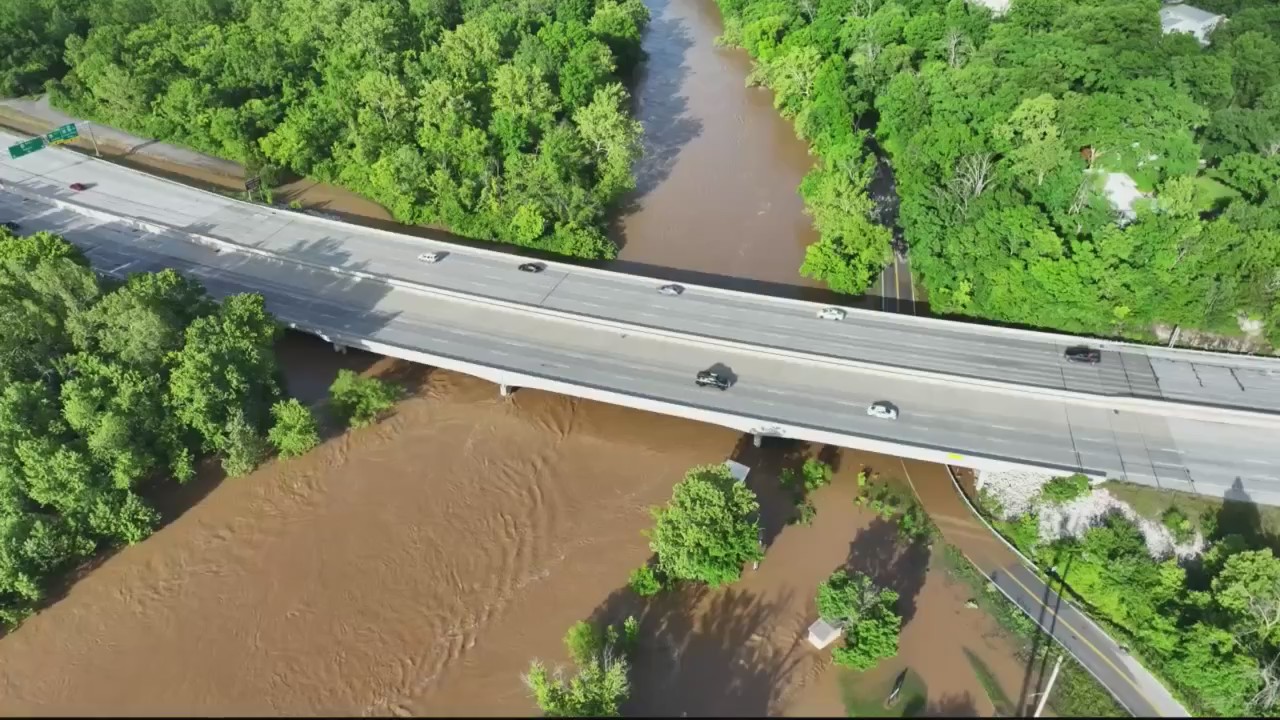 Springfield rivers flood from heavy rains – KOLR – OzarksFirst.com