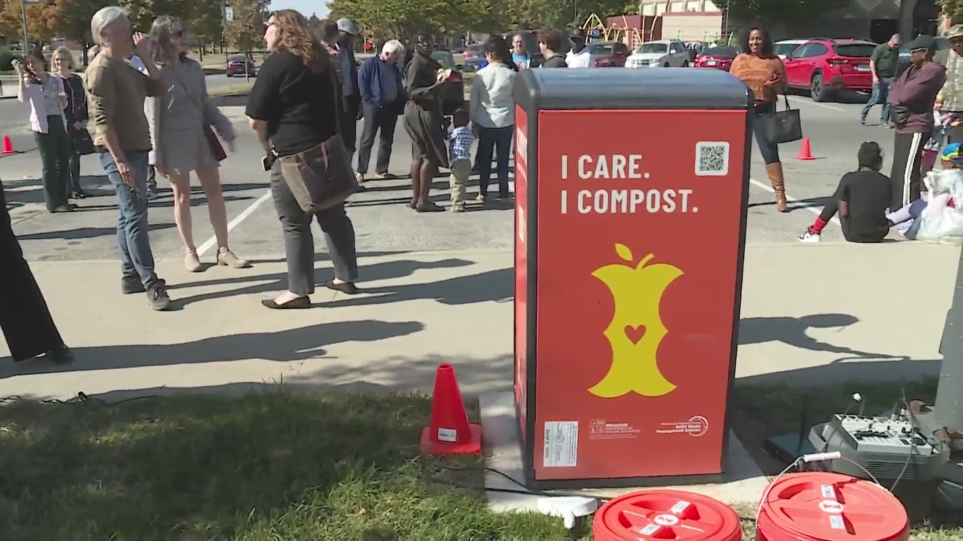 Smart Cans for Composting debut in Kansas City – FOX 4 Kansas City WDAF ...
