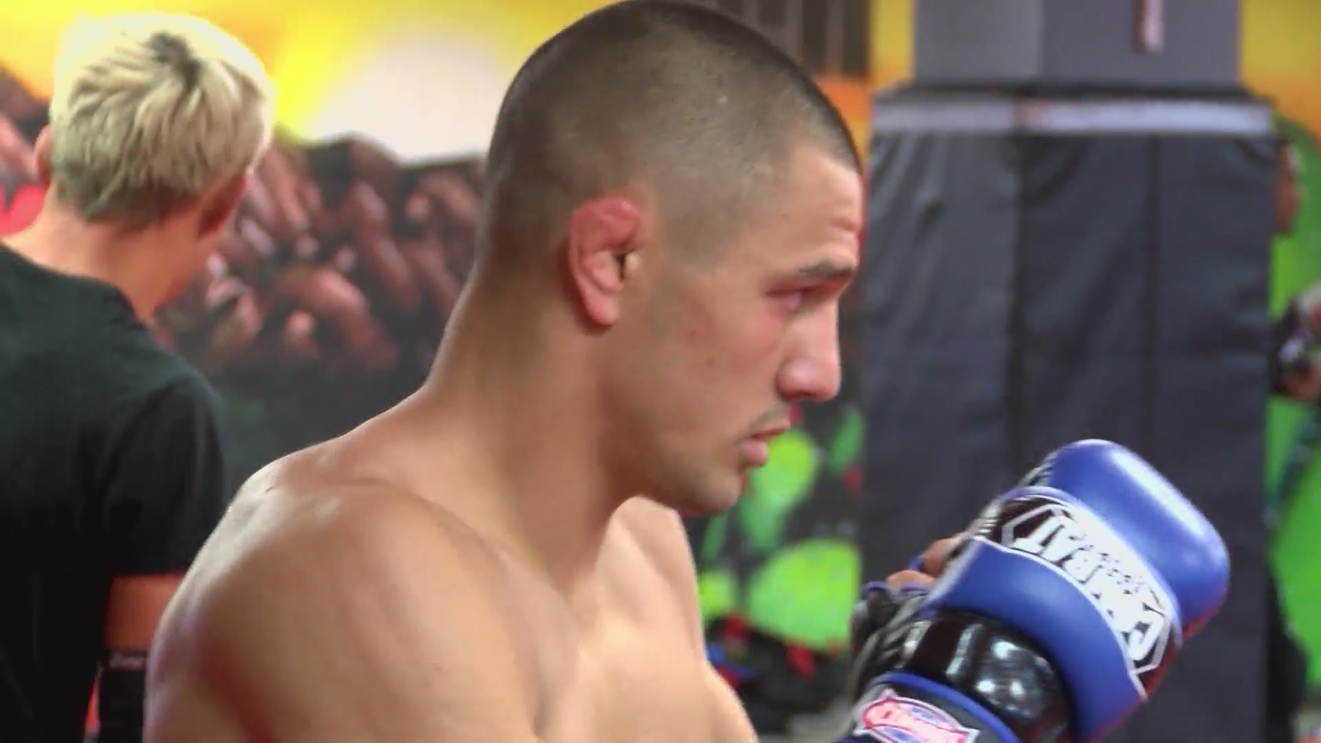 Local fighter signs with UFC – KRQE NEWS 13 – Breaking News ...