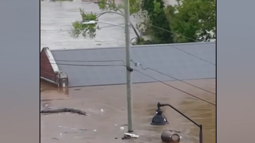 Hurricane Helene: Rescue team leader urges people to volunteer ...
