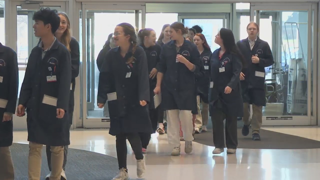 EVSC students take part in clinical rotations – Eyewitness News (WEHT/WTVW)