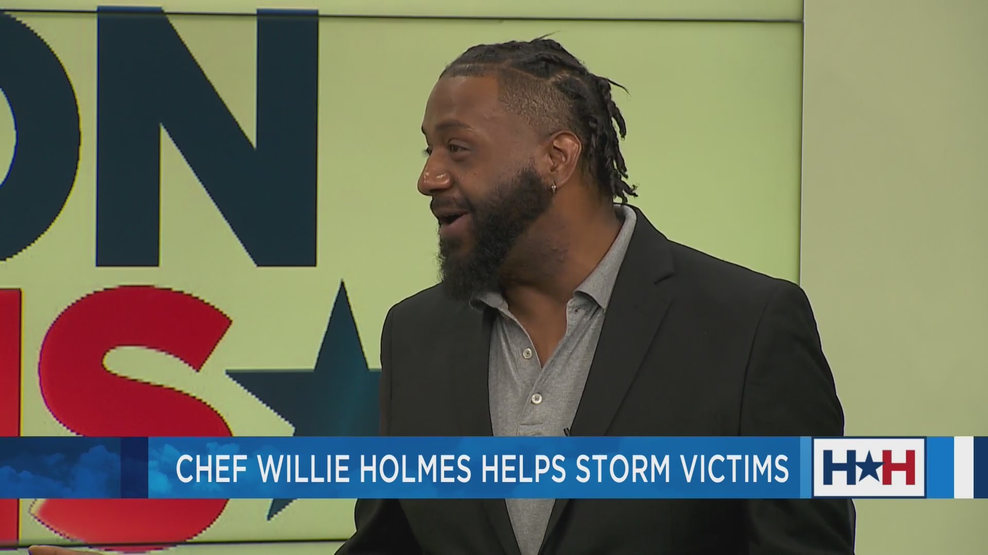 Chef Willie Holmes helps storm victims with free meals | Houston ...