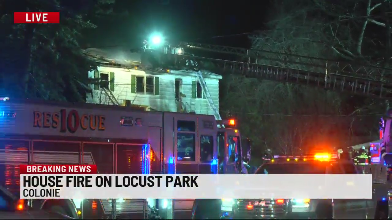 Crews battling fire on Locust Park in Colonie – NEWS10 ABC