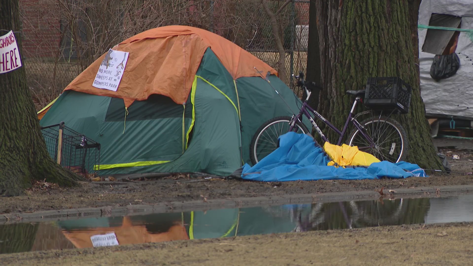 Dozens of Gompers Park homeless sign up for city help — WGN Evening ...