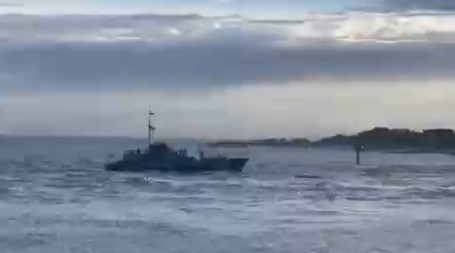 France’s Freedom Flame Arrives in Portsmouth on Journey to US for D-Day 80 – WNCT