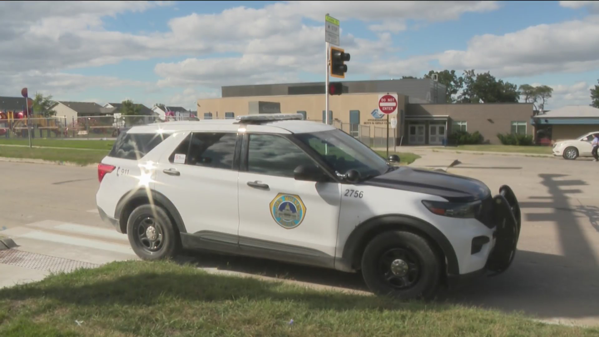 Two children injured in separate vehicle incidents, DMPD investigates ...