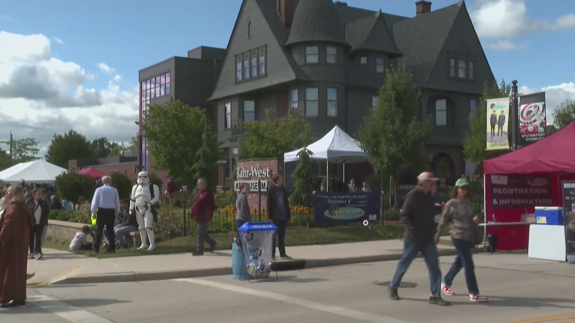Manitowoc’s Sputnikfest: A quirky celebration of space history – WFRV ...