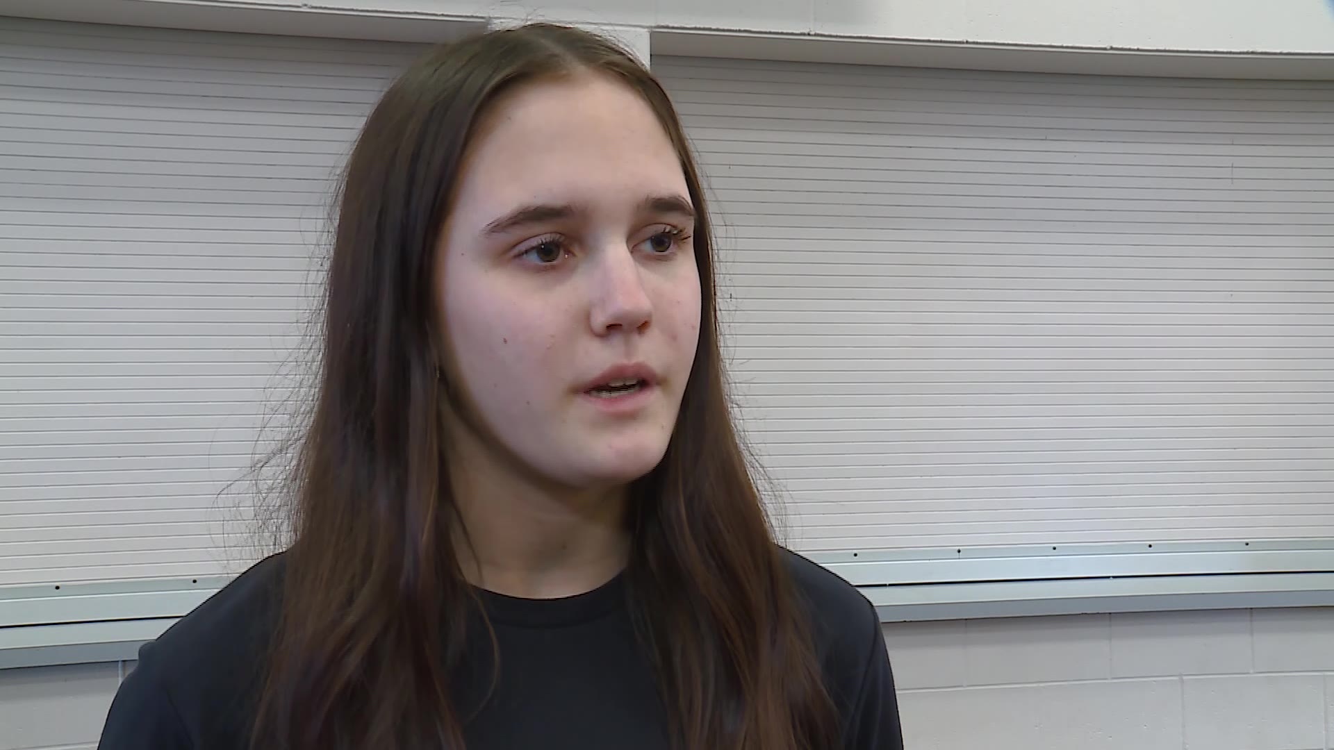 Malea Steele full interview on signing with Holy Cross for basketball ...