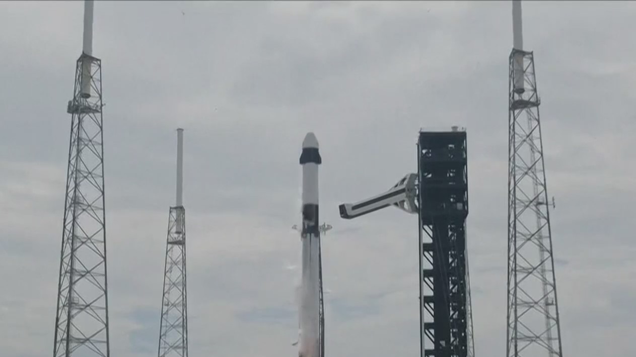 SpaceX launches rescue mission for 2 NASA astronauts who are stuck in ...
