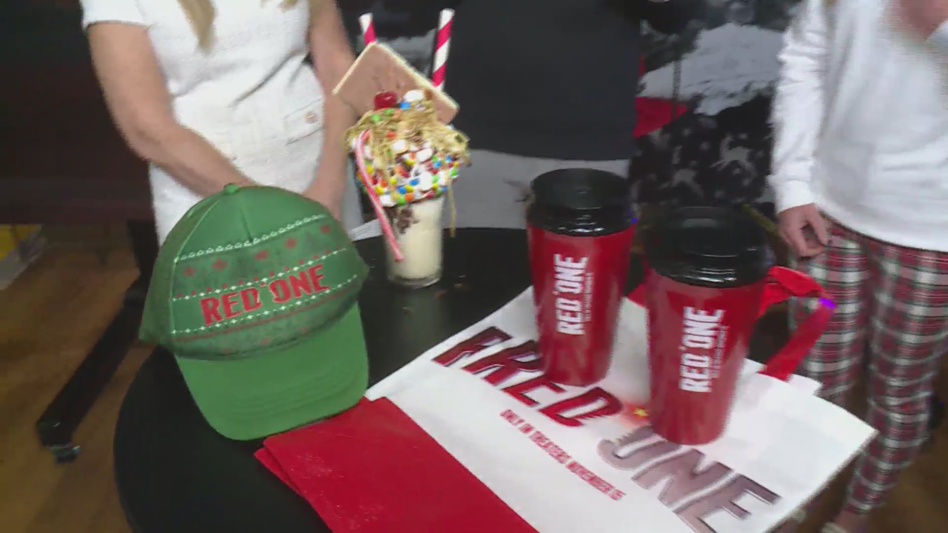 Previewing ‘Red One’ at St. Louis Union Station – FOX 2