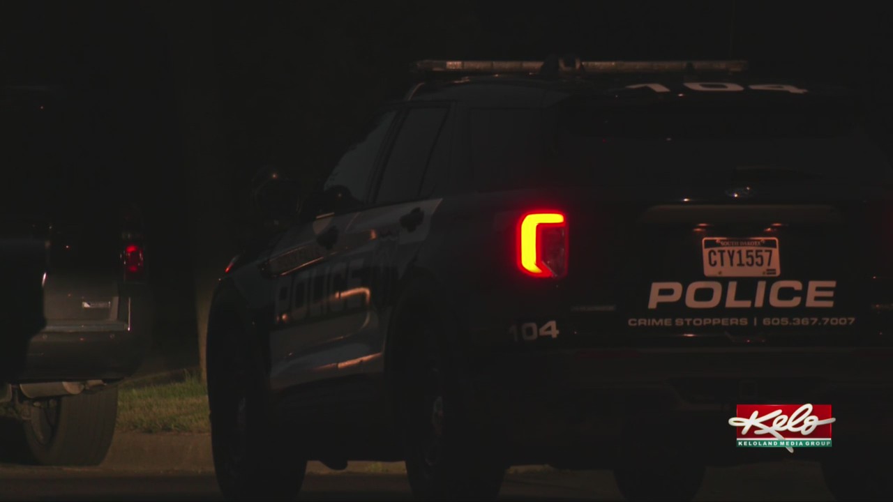 Police presence near Dunham Park Sunday – KELOLAND.com