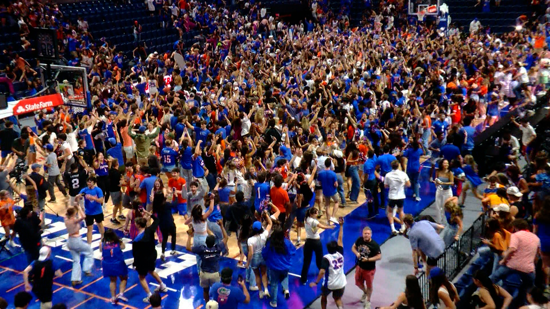 Florida fans celebrate first NCAA men’s basketball national ...
