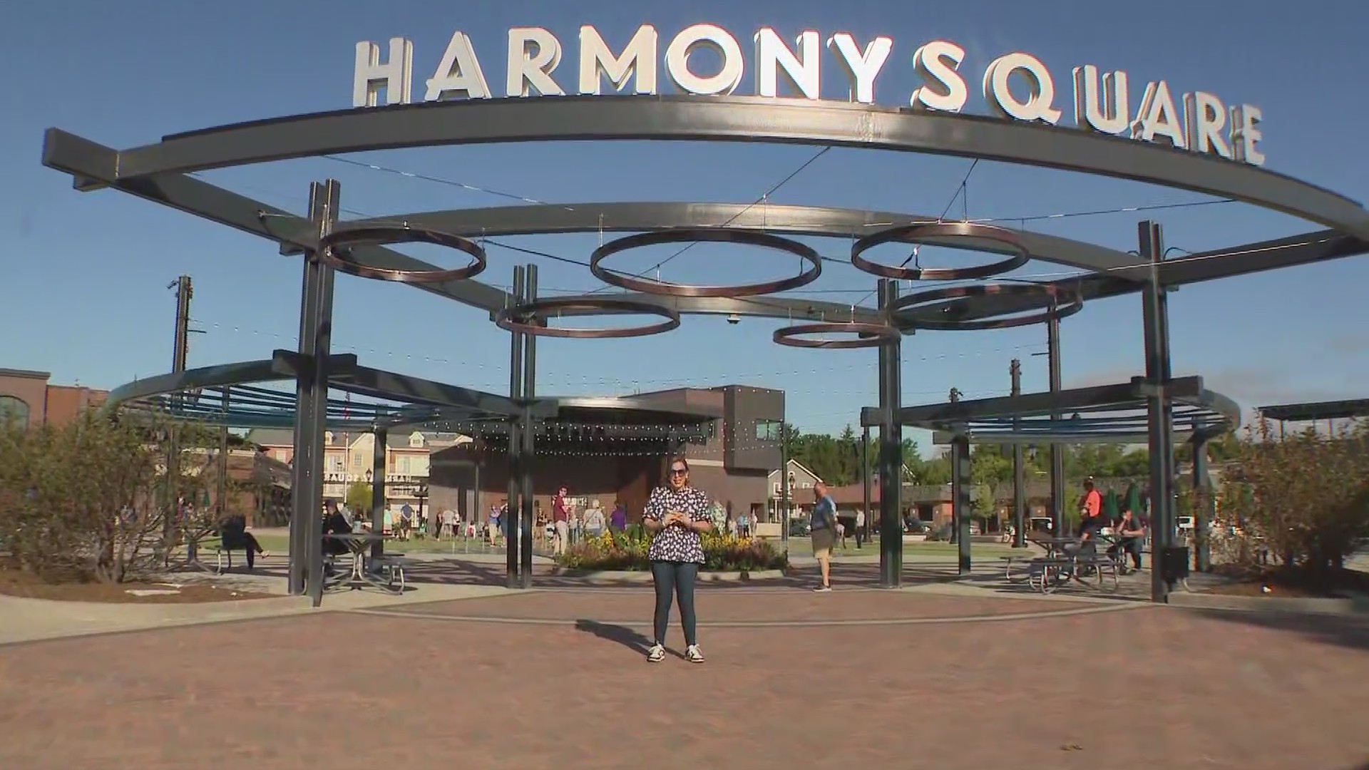 Around Town – Harmony Square Plaza – WGN-TV
