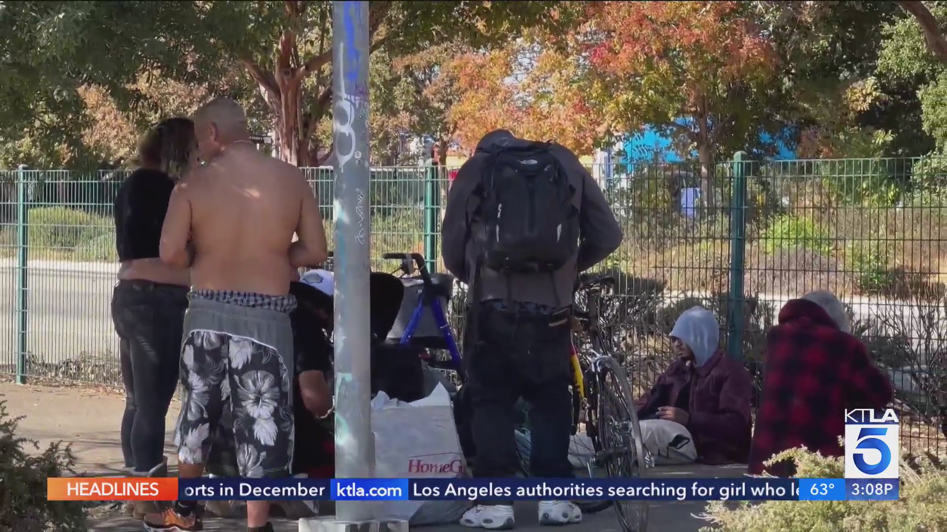 Homeless crisis blamed for brazen drug use, graffiti in Tarzana ...