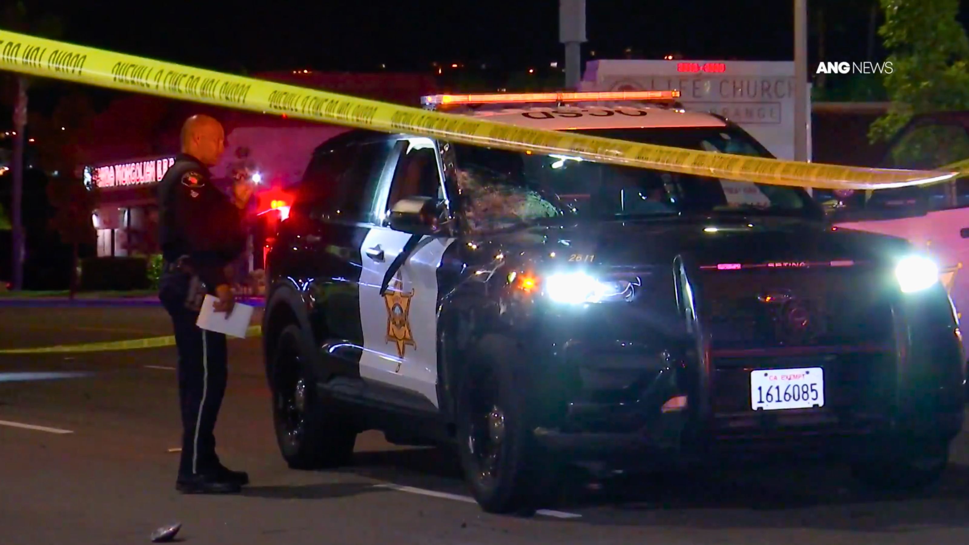 O.C. sheriff’s patrol car fatally strikes pedestrian – KTLA
