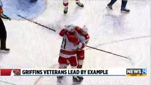 Griffins veterans lead by example – WANE 15