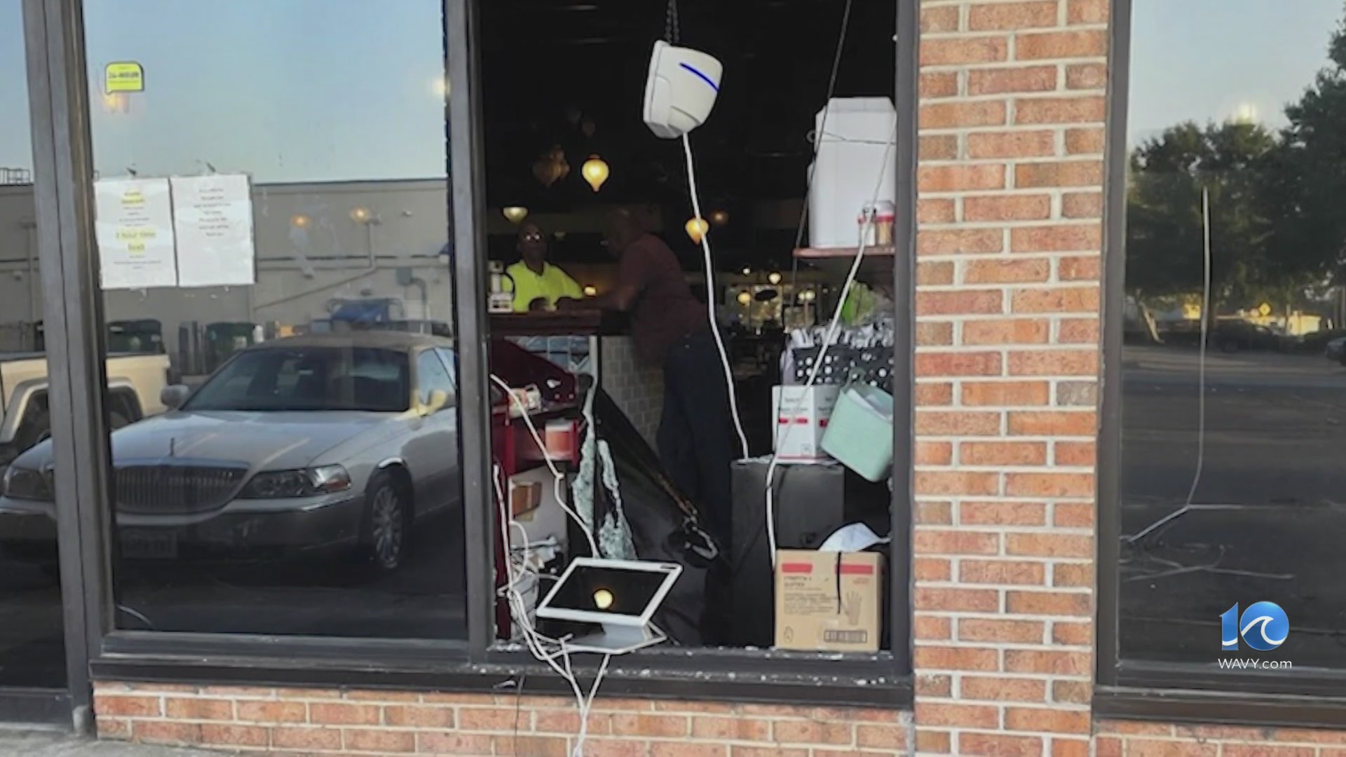 Window broken, registers stolen from area business – WAVY.com