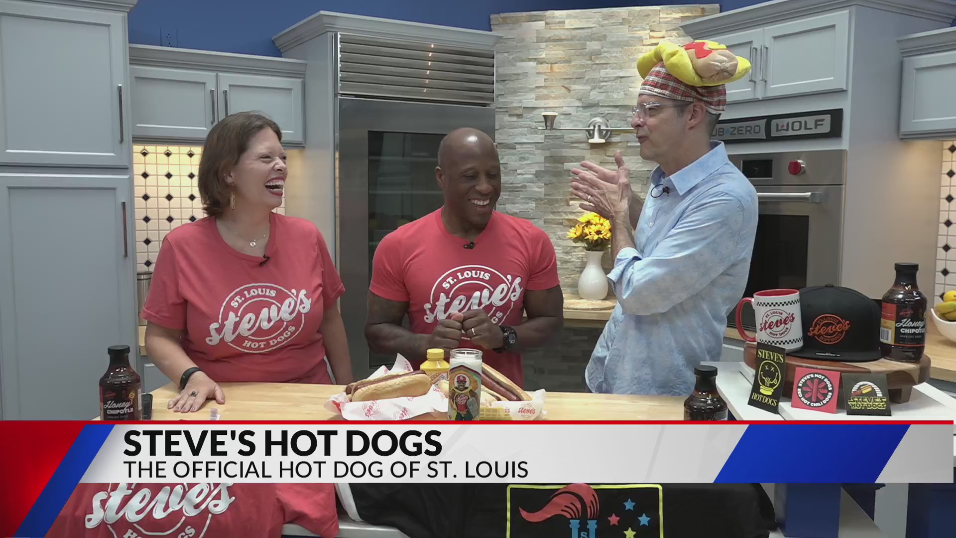 Steve’s Hot Dogs Eating Contest – FOX 2