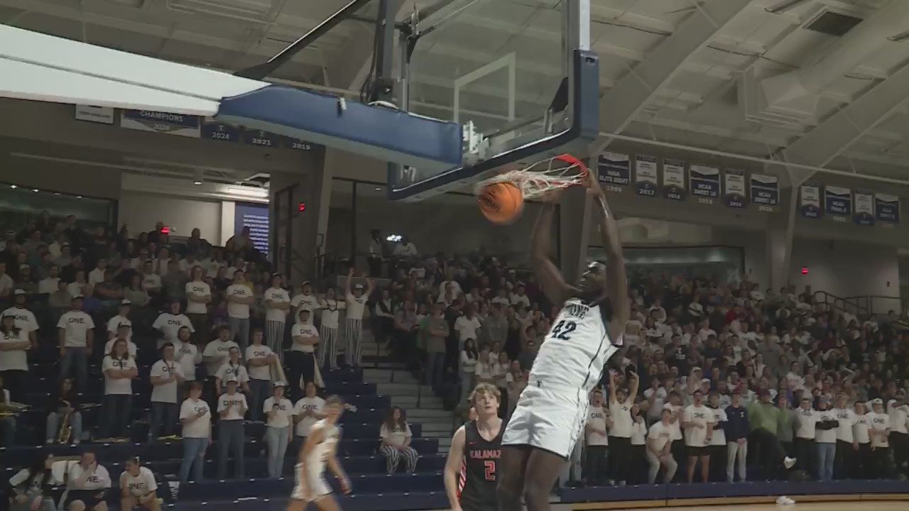 Trine honors late teammate Fred Garland, tops Kalamazoo 76-63 to ...
