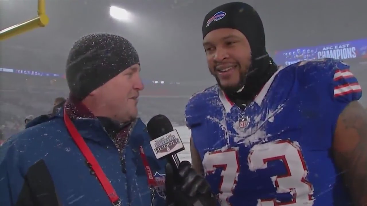 Josh Reed with Dion Dawkins following Bills clinching AFC East – News 4 ...