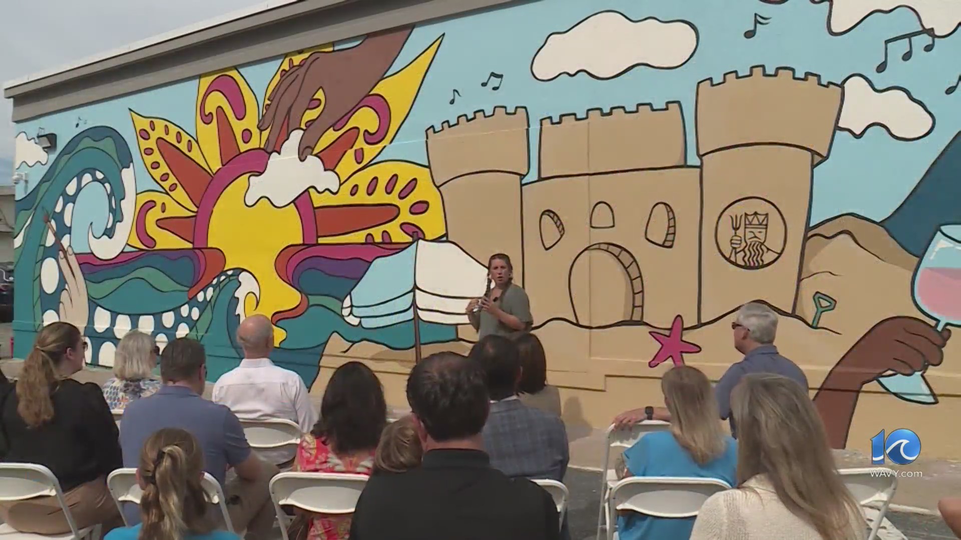 Mural celebrates 50 years of Neptune Festival – WAVY.com