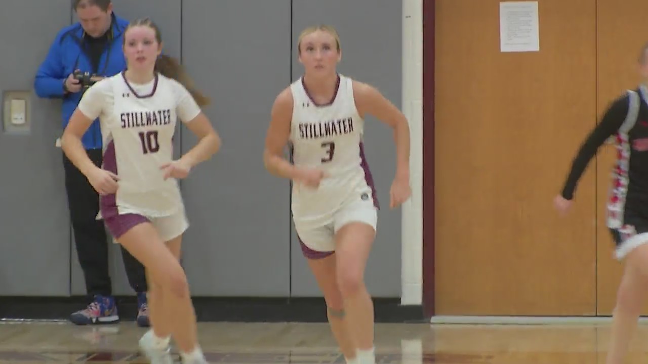 Miranda Price reaches 1,000 career points in final seconds of ...
