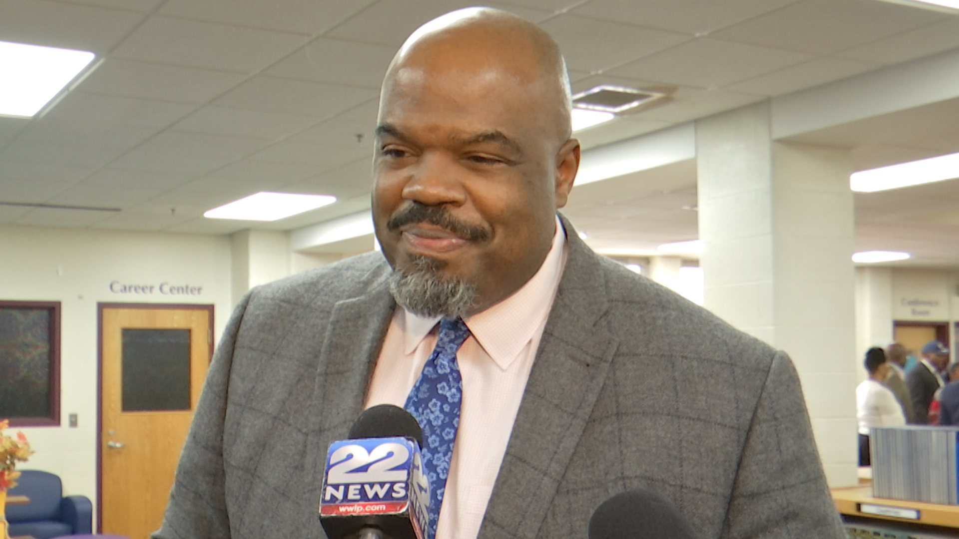 Education Secretary Patrick Tutwiler speaks to Springfield students on ...