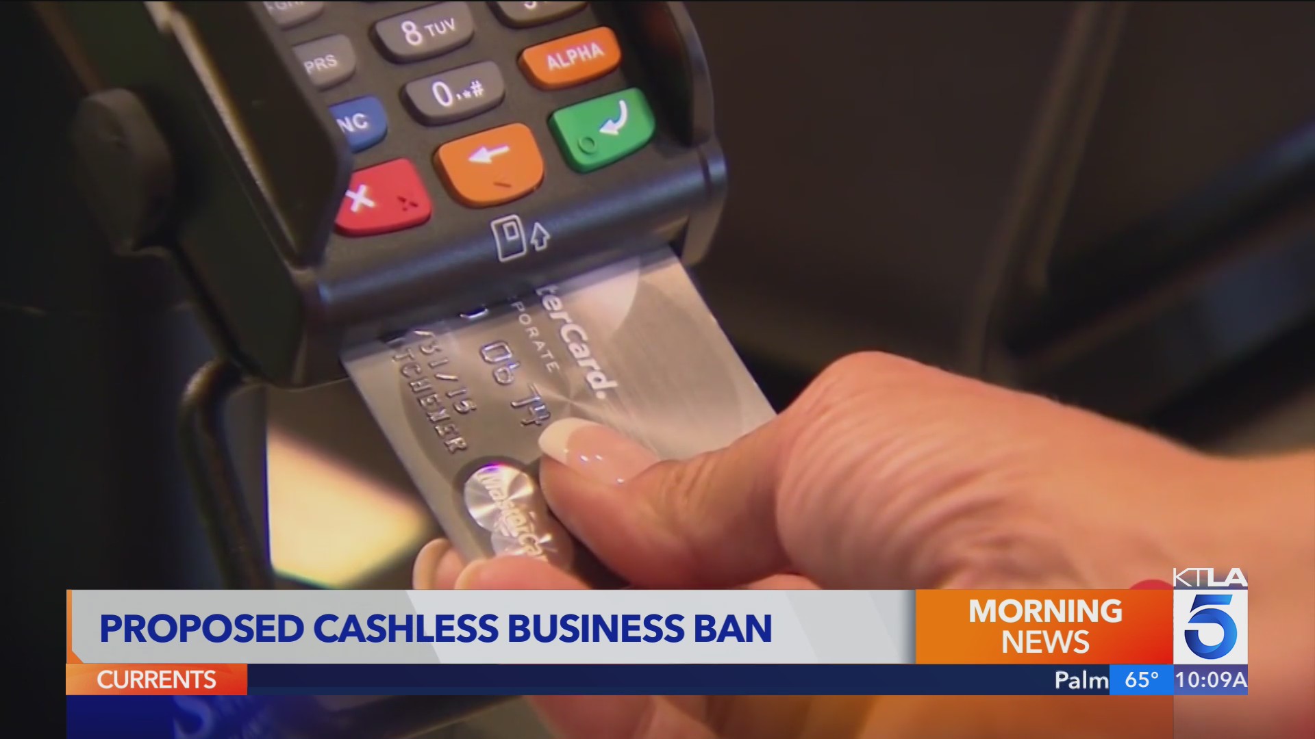 Los Angeles City Councilmembers propose cashless business ban – KTLA