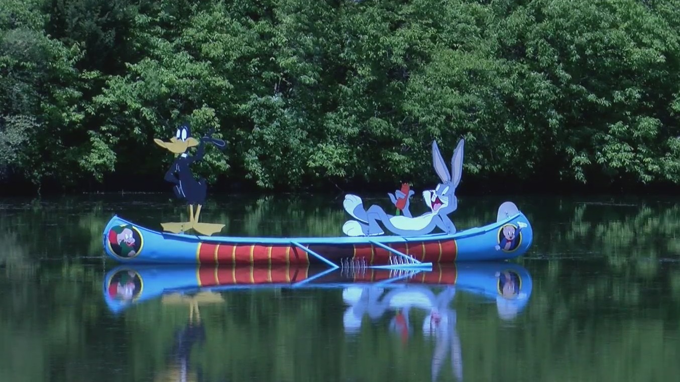 Beloved toons set sail on Champaign’s Kaufman Lake in annual tradition ...