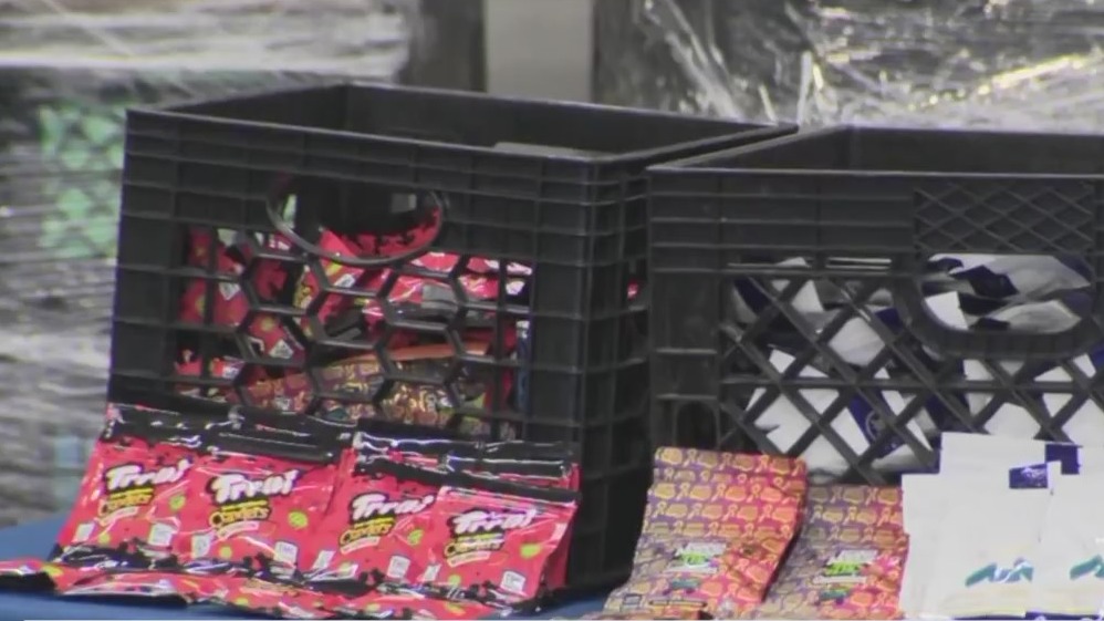 Over 1,000 illegal weed stores shut down in NY: Hochul – PIX11