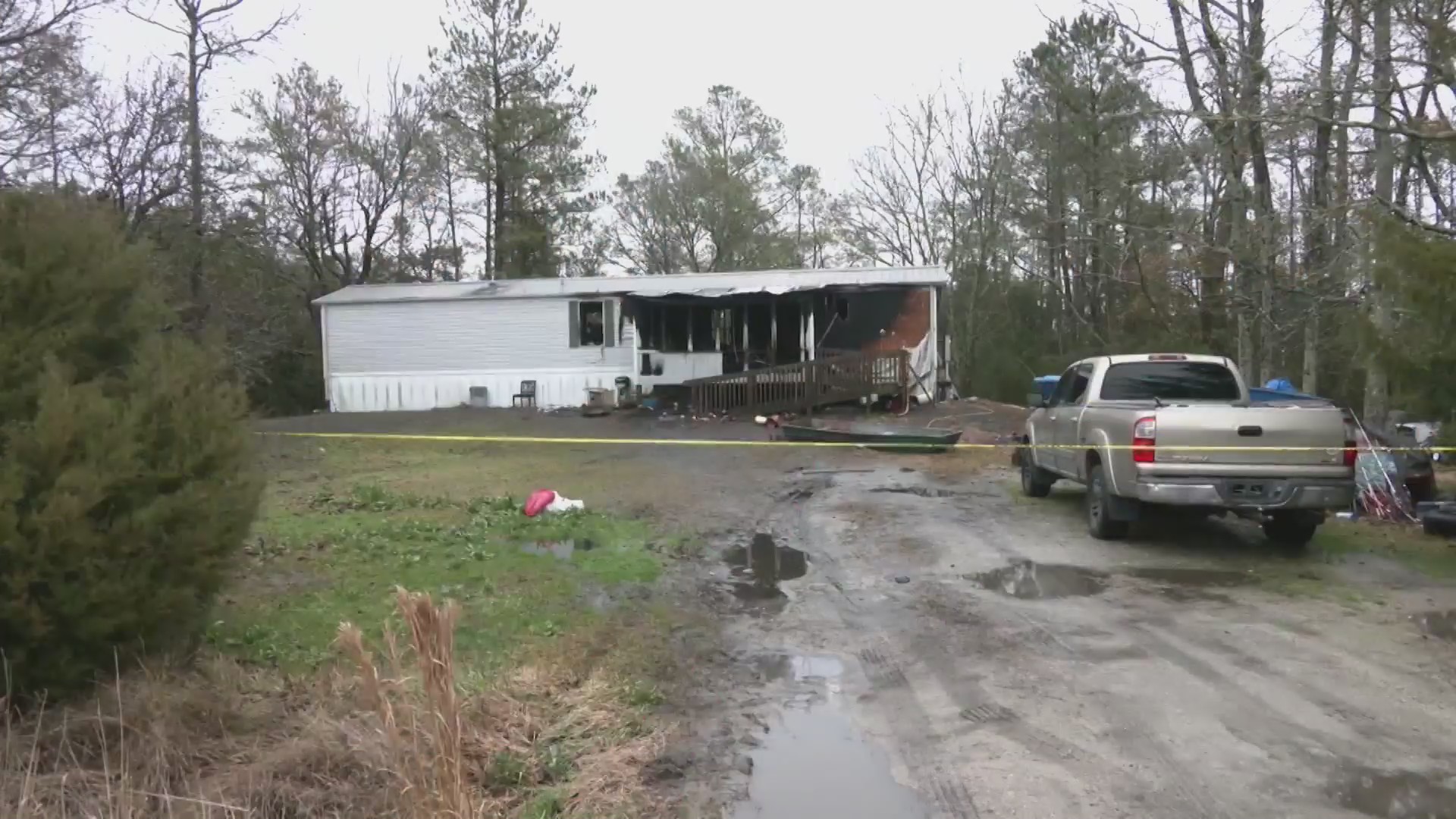 House fire in Beaufort leaves two dead, two taken to hospital – WNCT