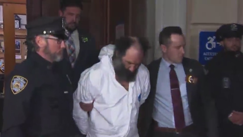 ‘Fail to punish’: Rep. Torres slams NYC, state after Manhattan stabbing ...